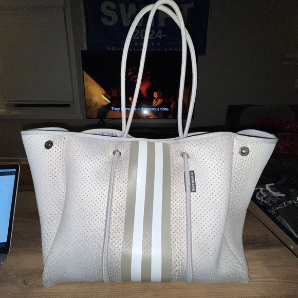 Prenelove | Bags | Prenelove Large Grey Snap Tote | Poshmark